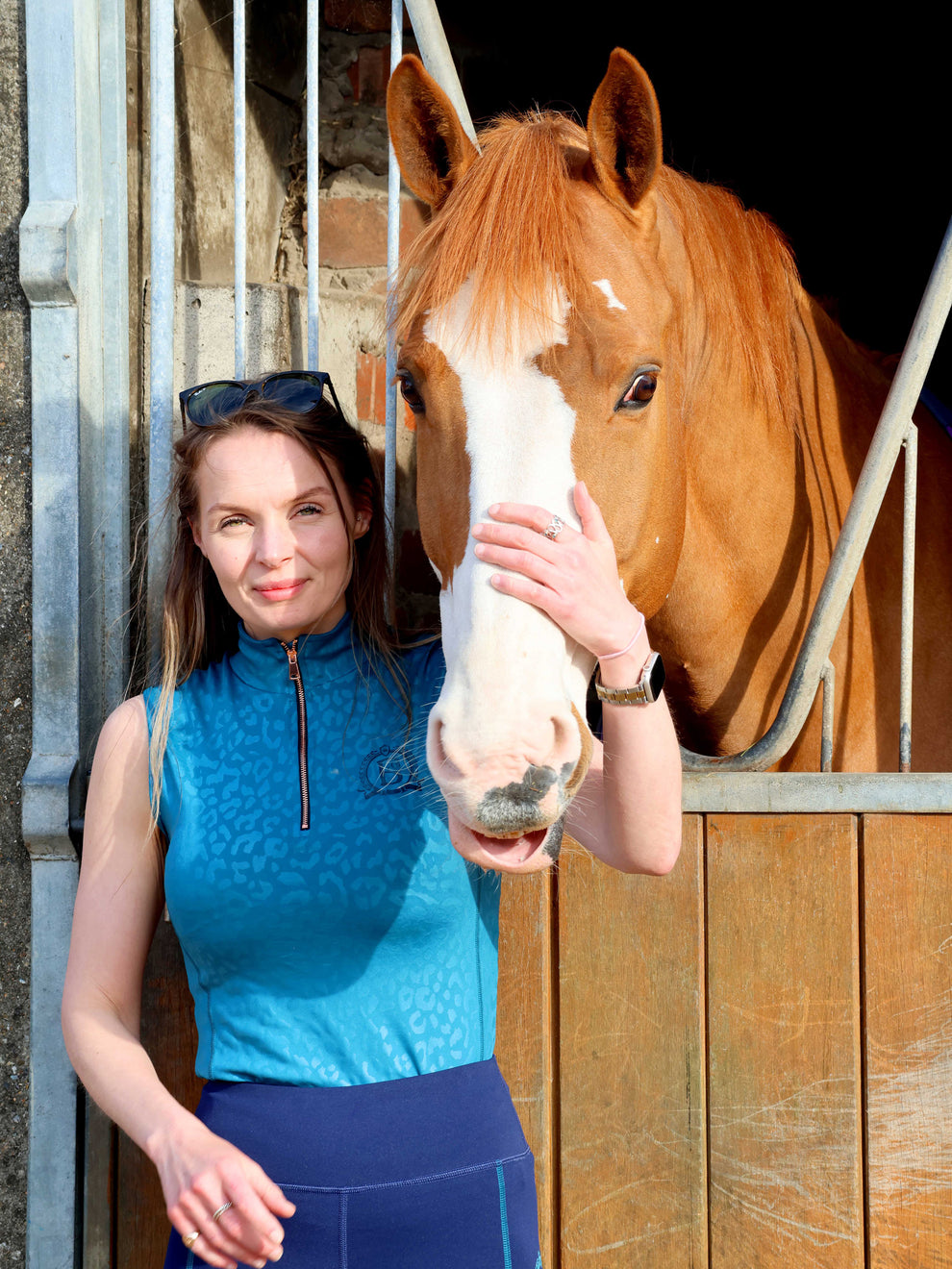 Leonora Peacock Leopard Print Sleeveless Base Layer B2B – Team Bloomfields